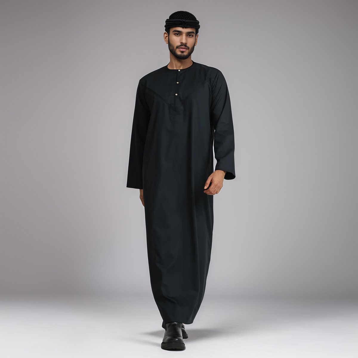 Omani Thobe for men in black