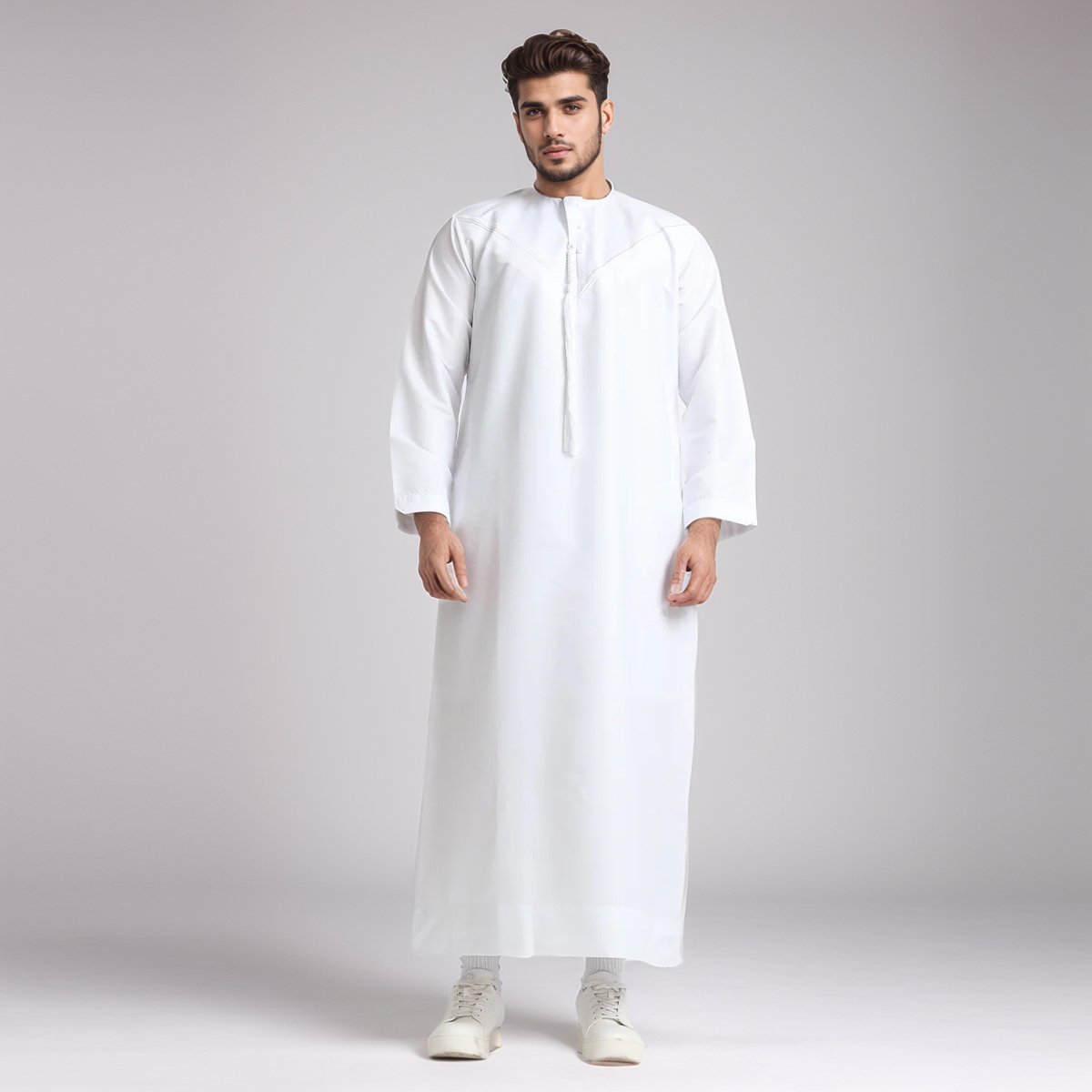 mens white Emarati thobe